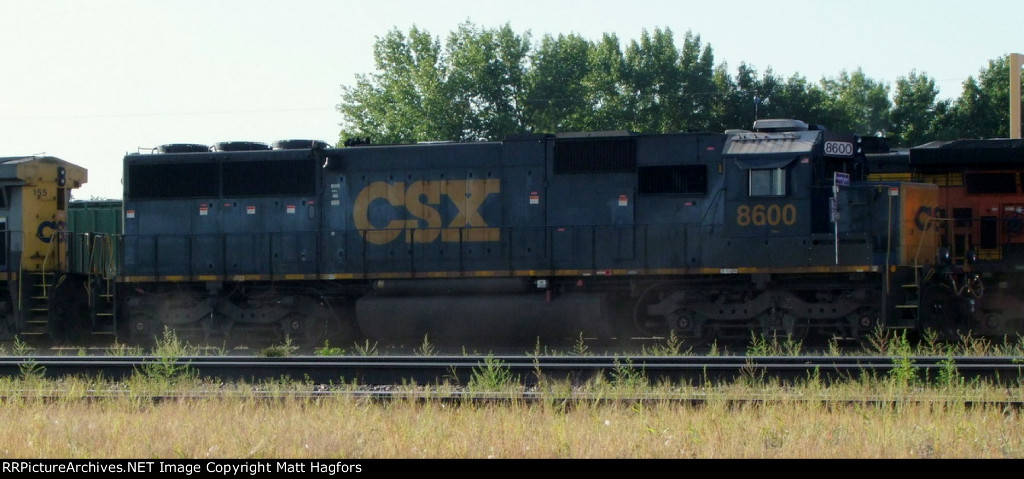 CSX 8600
